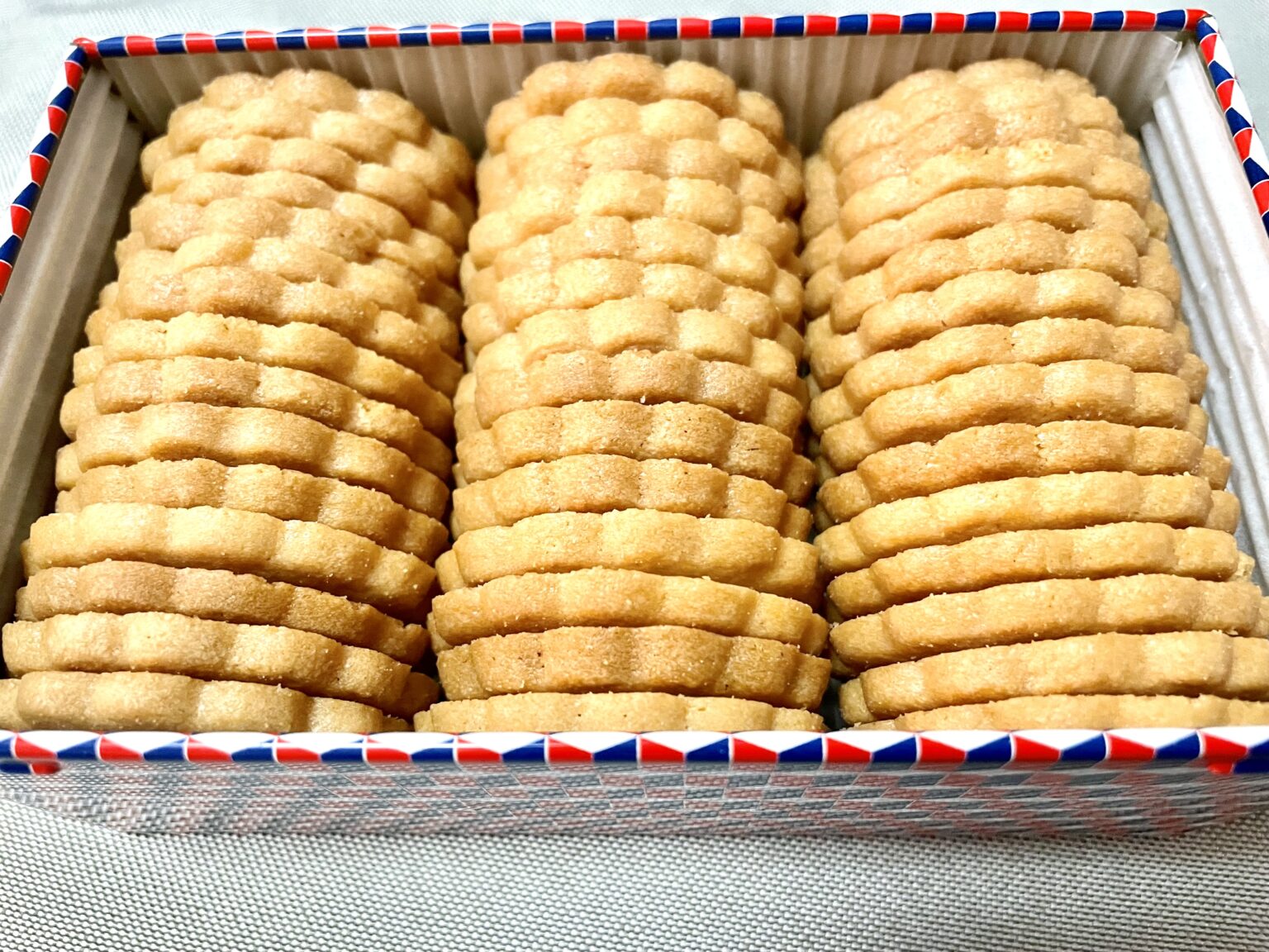 入手困難。マモンエフィーユのクッキー いつ買える？予約は？ | タビトタベル